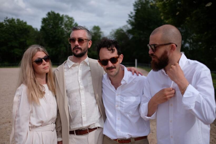 Dina Ögon: Oas - Song des Tages | SOUNDS & BOOKS